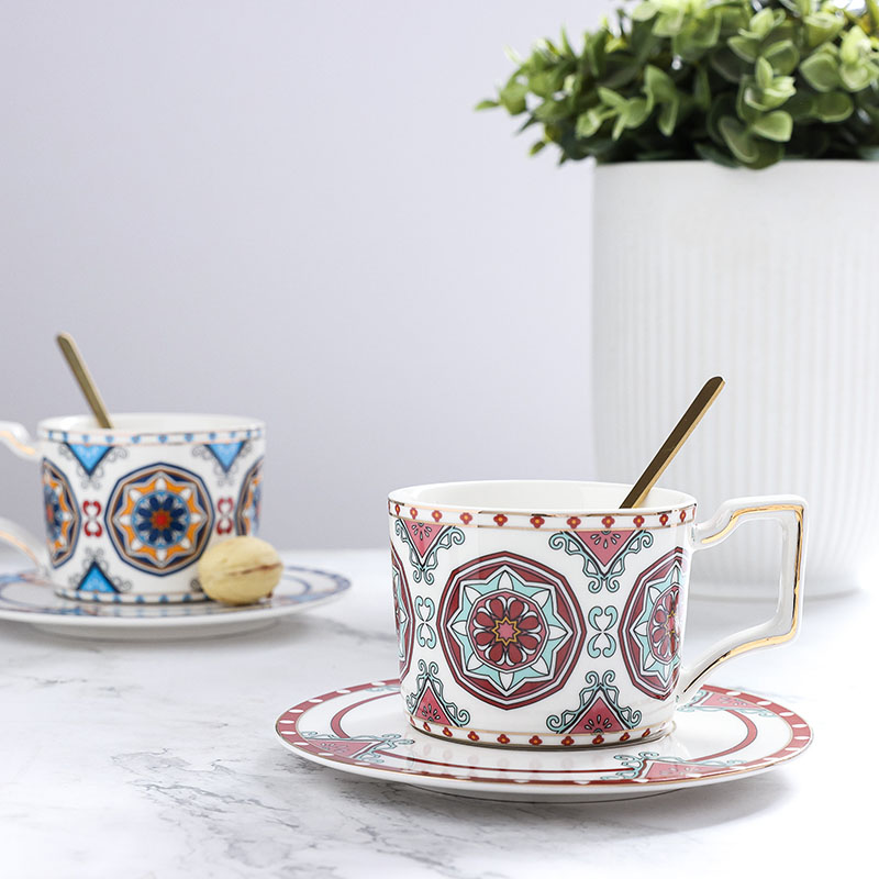 cup set with 2 tablets with the plate